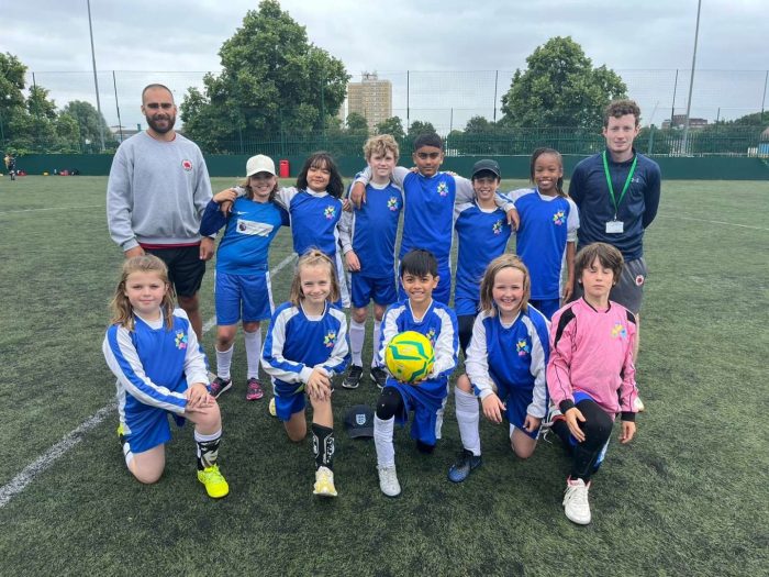 South Harringay School | Year 5 Football